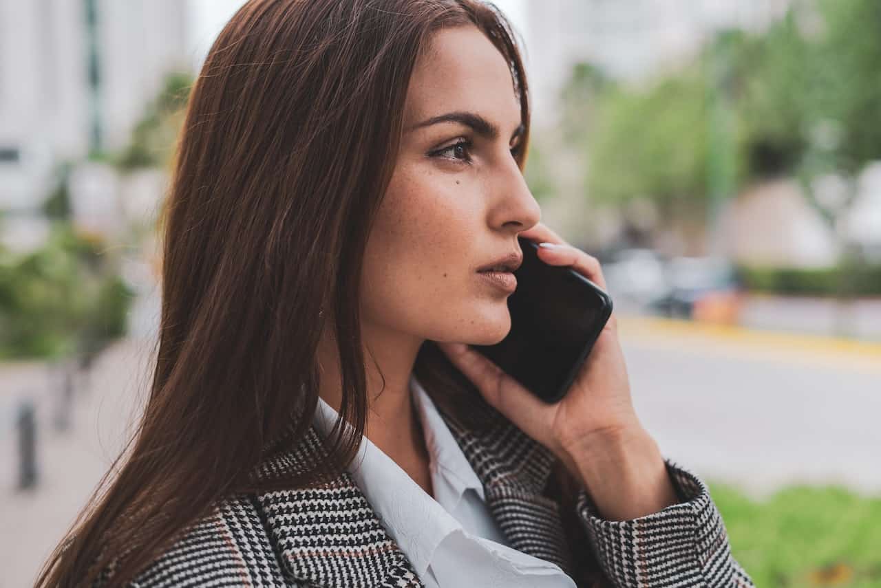 What Is A Smart Virtual Landline Number And Should You Get One For Your 
